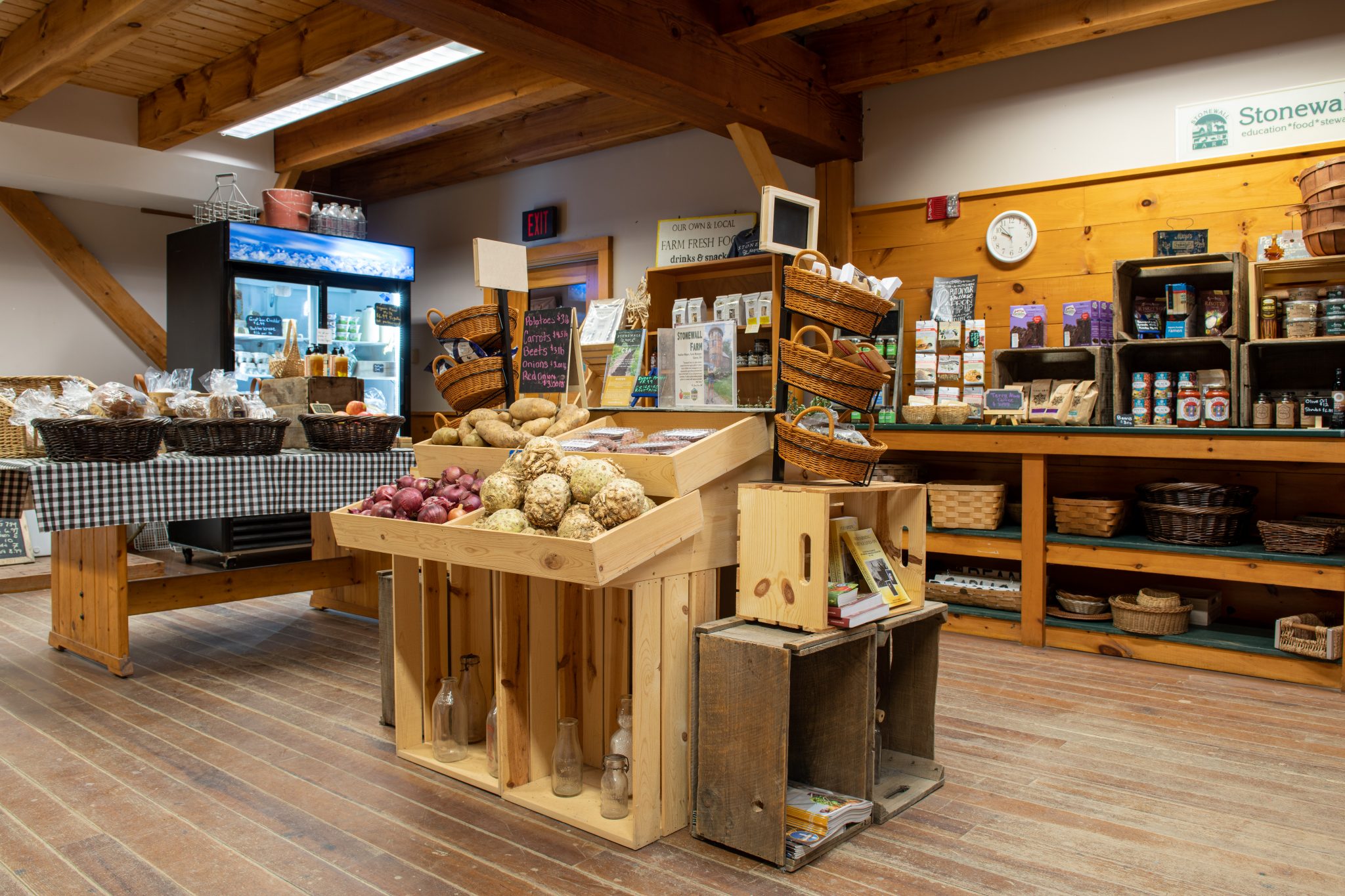 Farm Store - Stonewall Farm